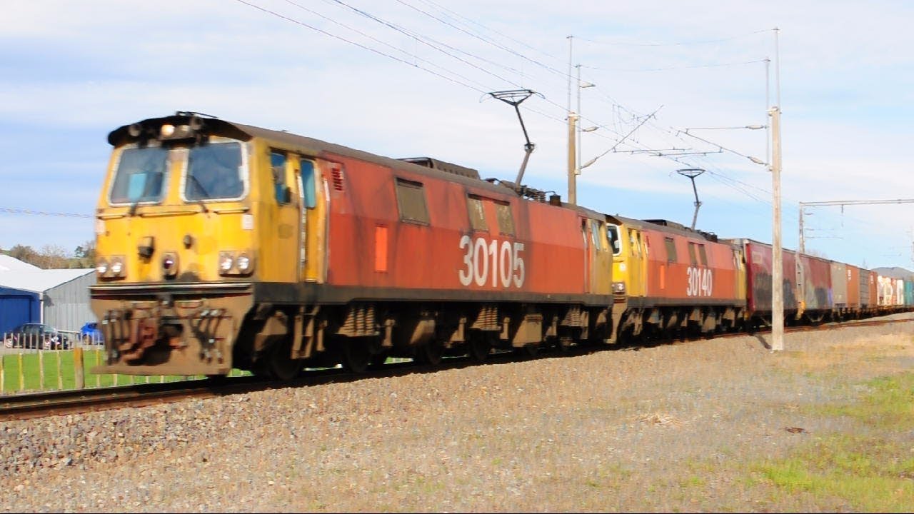 EF's on the Main Trunk - 12th of July 2019 - YouTube