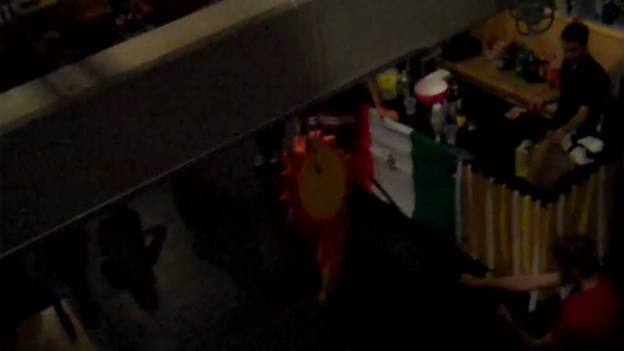 Pinata Fail (Day 238 18-06-10) - YouTube