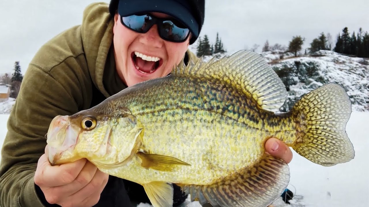 Early Ice SLAB Crappies! (and the best camera for filming fishing ...