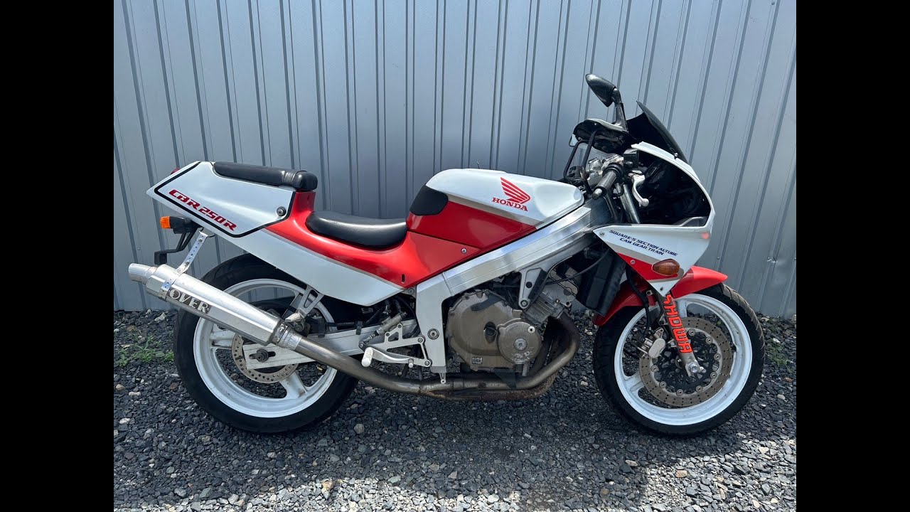 ホンダ CBR250 mc19 始動動画 - YouTube