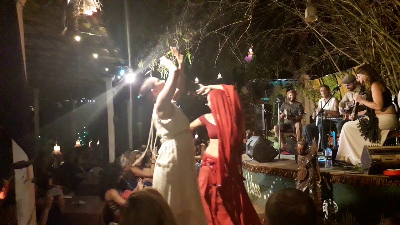 Mystical Dance, The Laz Project from Turkey - YouTube