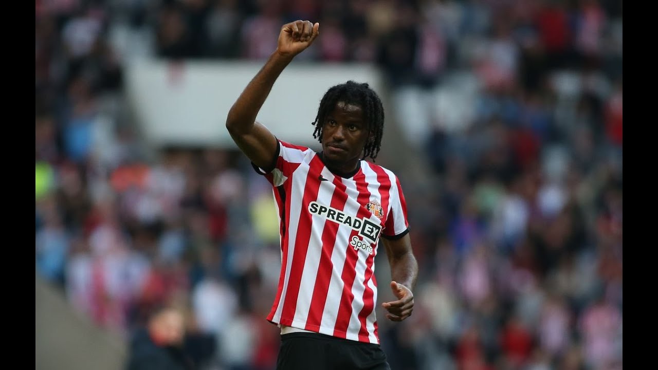 Pierre Ekwah vs Luton Town - YouTube