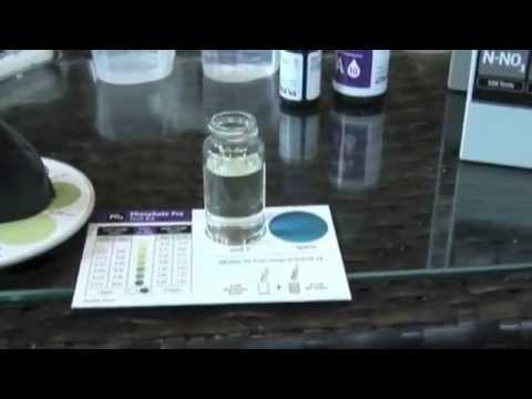 mixing red sea salt - YouTube