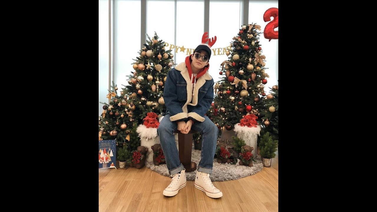 Merry Christmas ! Henry 헨리 🎄 ⛄ - YouTube