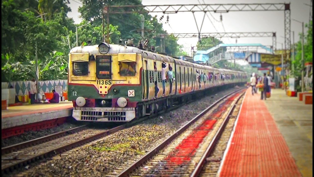 Conventional old EMU swiftly entering Adi Saptagram || Barddhaman to ...