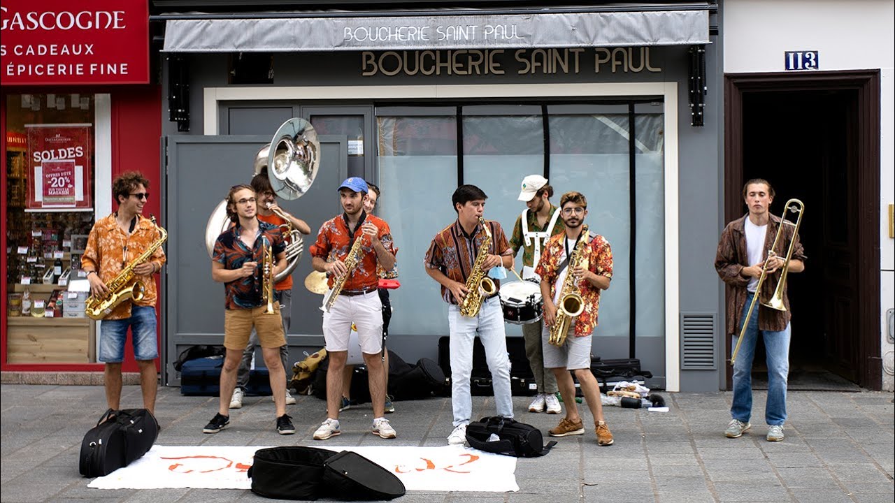 Street Music Performance in Paris - YouTube