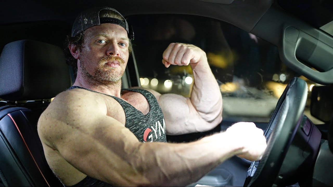 Cut Day 59: Chesticles Benching 405 - YouTube