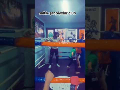 #boks #shortvideo #boxing #karate #kickboxing #mma - YouTube