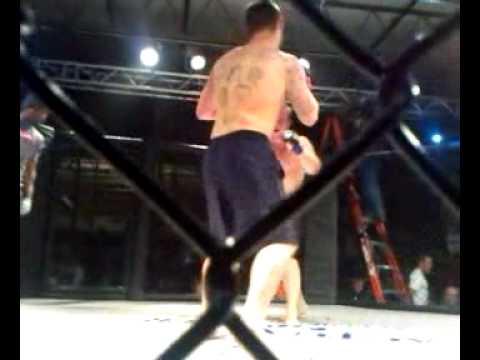 ant first cage fight ! Get er done ! - YouTube