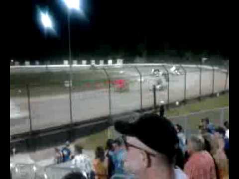 Dirt track racing ocala raceway - YouTube