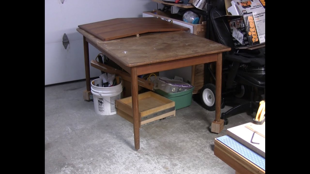 Extend legs on a table in the garage - YouTube