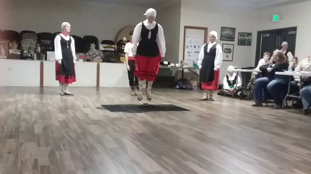 The Wine Dance - YouTube
