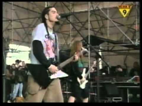 Machine Head - A Nation On Fire (live at Dynamo Open Air 1995) - YouTube