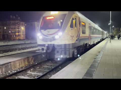 Güller Expresi İzmir'den gelip Burdur Tren Garına giriş yapıyor @TCDDTasmaclk #burdur #tcdd