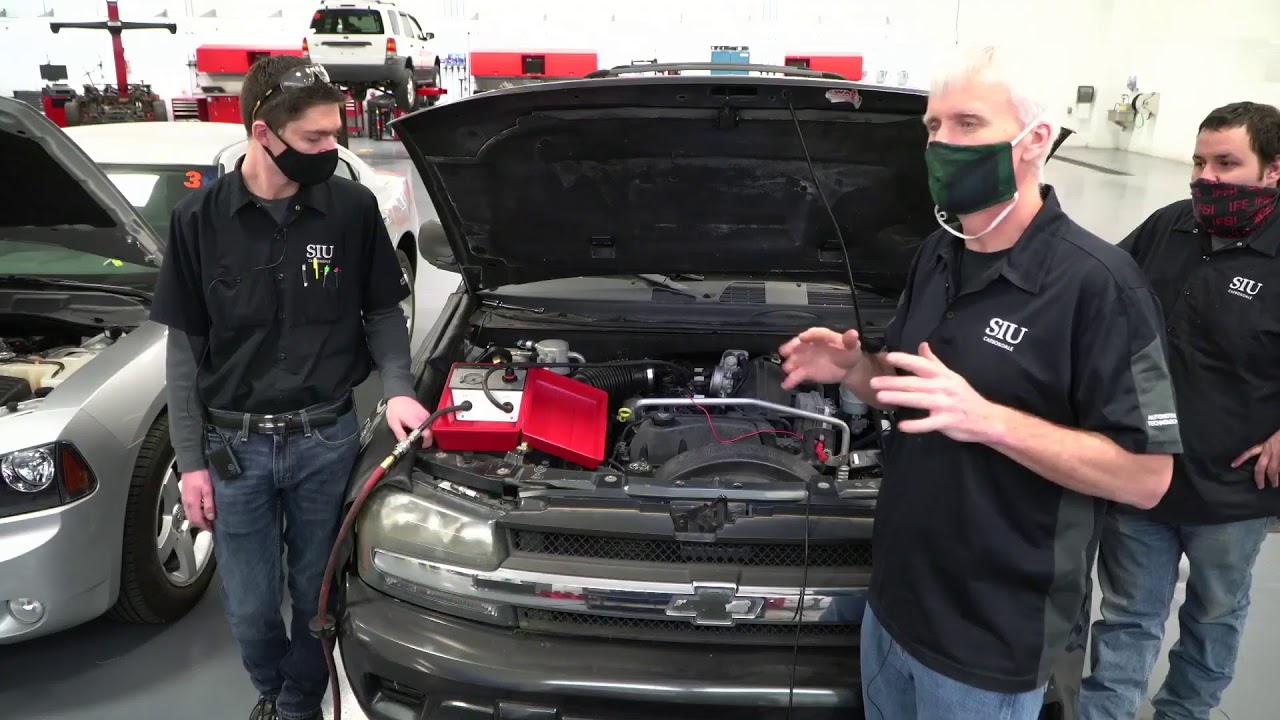 Scope Diagnostics at SIU Automotive - YouTube