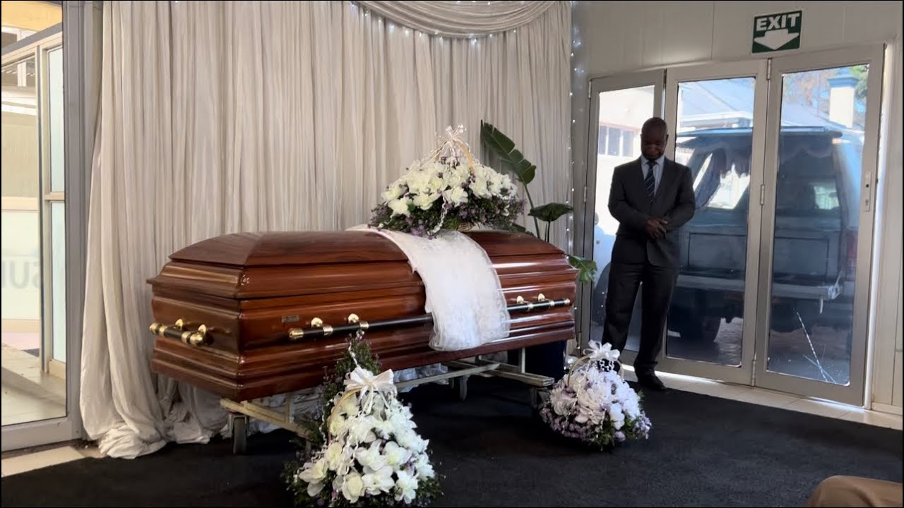 RUTH FUNERAL AT NYARADZO HAA RUFU RWE MUSIKANA RWATIRWADZA ZVISINGAITE ...