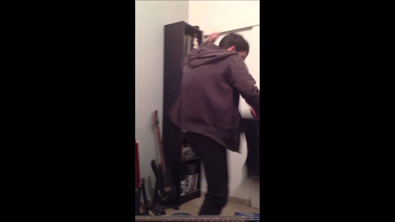 How to dance to punk music - YouTube