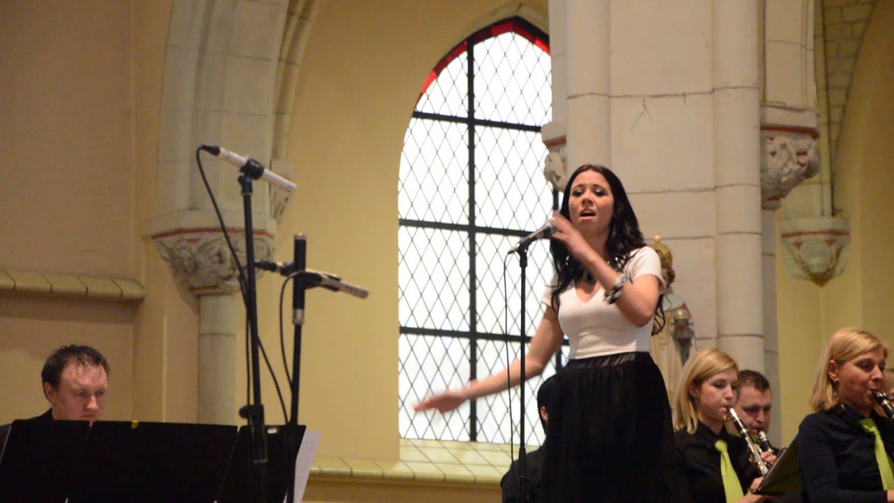 Laura Aussems - De zee - YouTube
