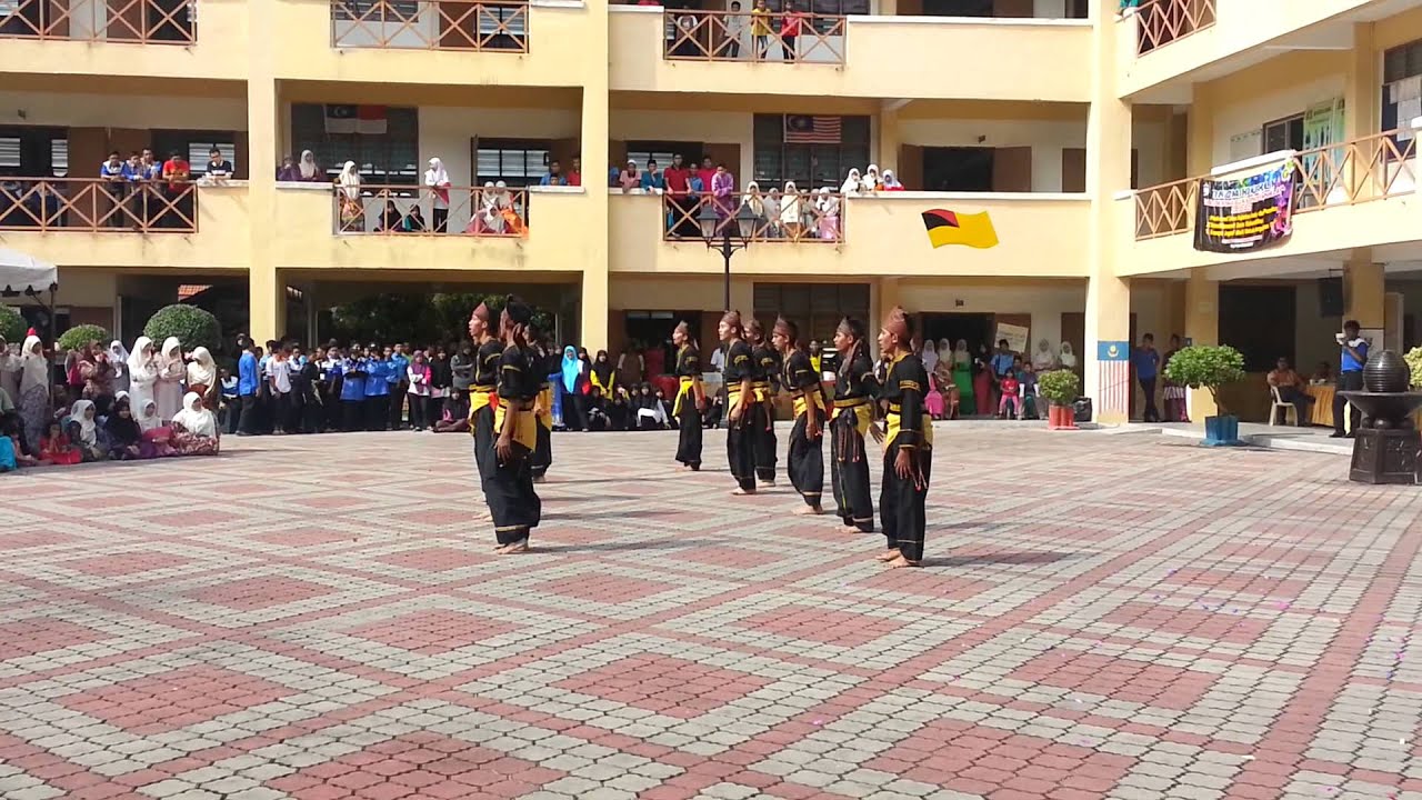 SASER Randai Dancing Team ~ Part 2 ; SBPI Selandar 2013 - YouTube