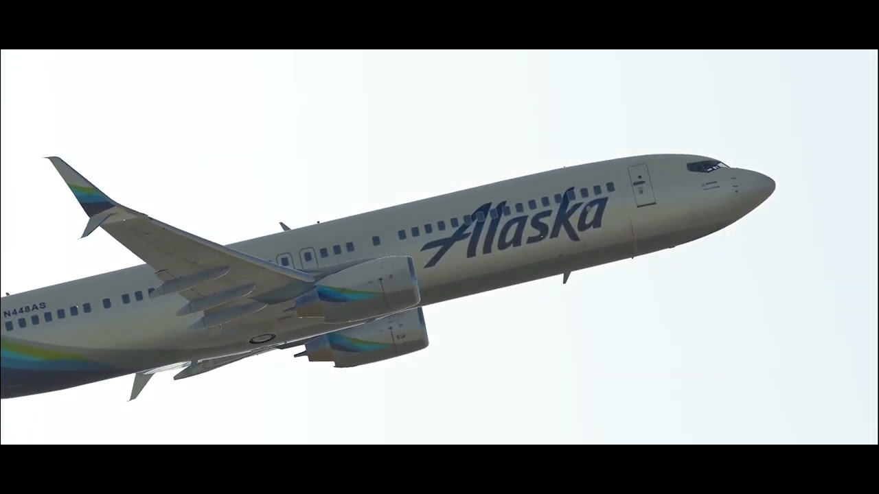 Alaska Airlines Boeing 737 900 flight 216 Cleveland to Seattle - YouTube