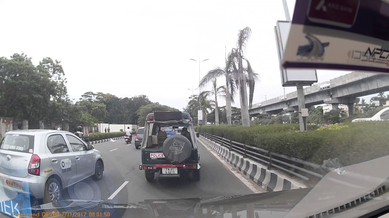 POLICE GYPSY ALL OVER THE ROAD - YouTube