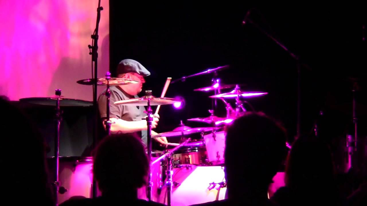 Chris Sutherland Drum Clinic Medley - YouTube