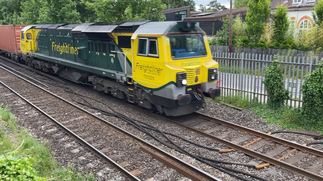 Class 70 | 70020 | Freightliner - YouTube