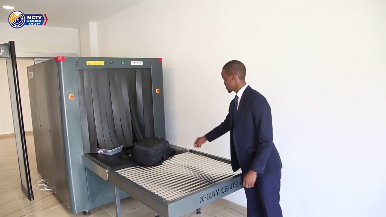 Décalé Airport Hotel with Mogadishu Cable TV - YouTube