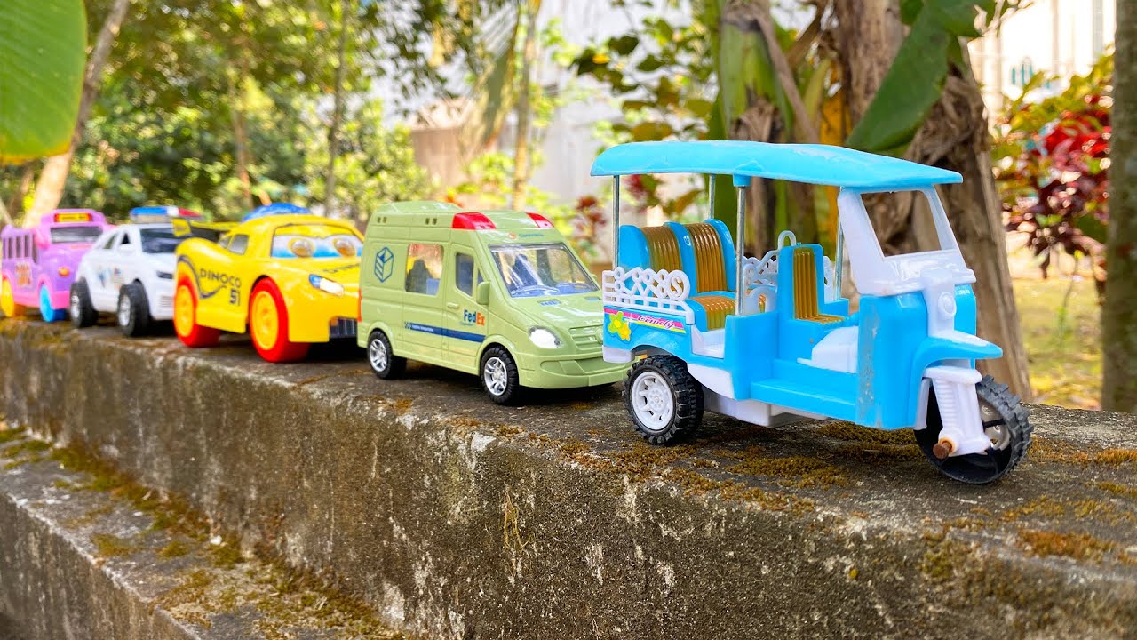 Driving Auto Rickshaw, FedEx Car, Racing Car, School Bus & Police Car ...