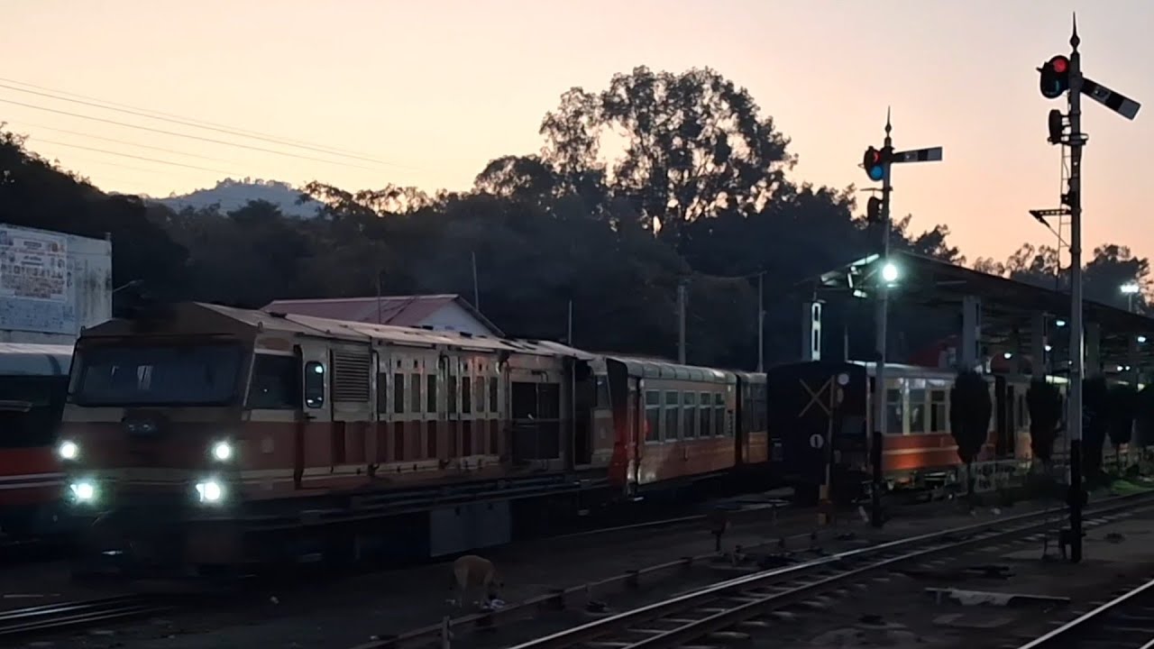52443 DAWN ROUTINE AT KALKA STATION - YouTube