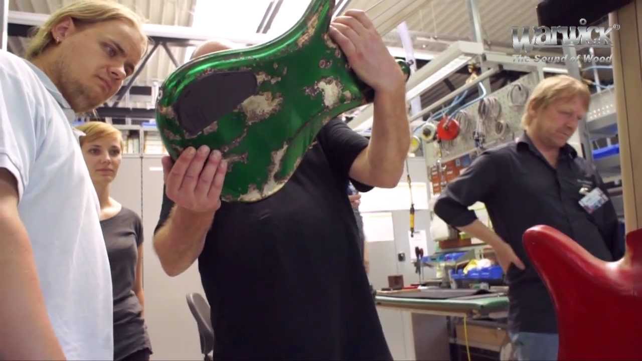 FRAMUS & WARWICK Factory Visit: thomann cyberstore - YouTube