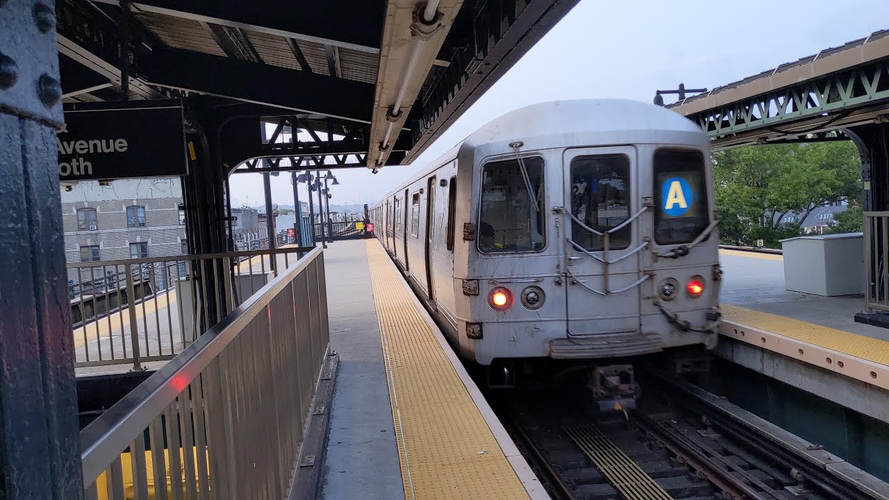 NYC Subway: R46 4 Car Transfers on the F Line - YouTube