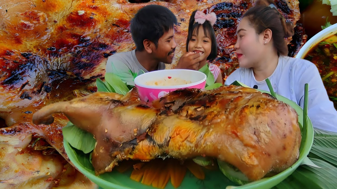 ย่างหน้ากากหมู กรอบๆหอมๆ แซ่บๆ | Chhuny Nuch - YouTube