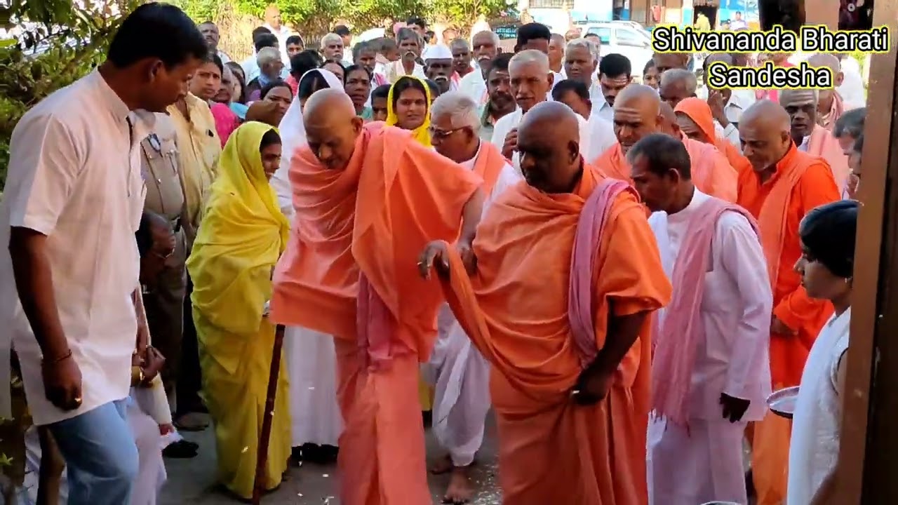 ಇಂಚಲ ಶ್ರೀಮಠದ ಚರಿತ್ರೆಯ ಹಾಡುವೆ | Sri Shivananda Bharati Swamiji Bhakti ...