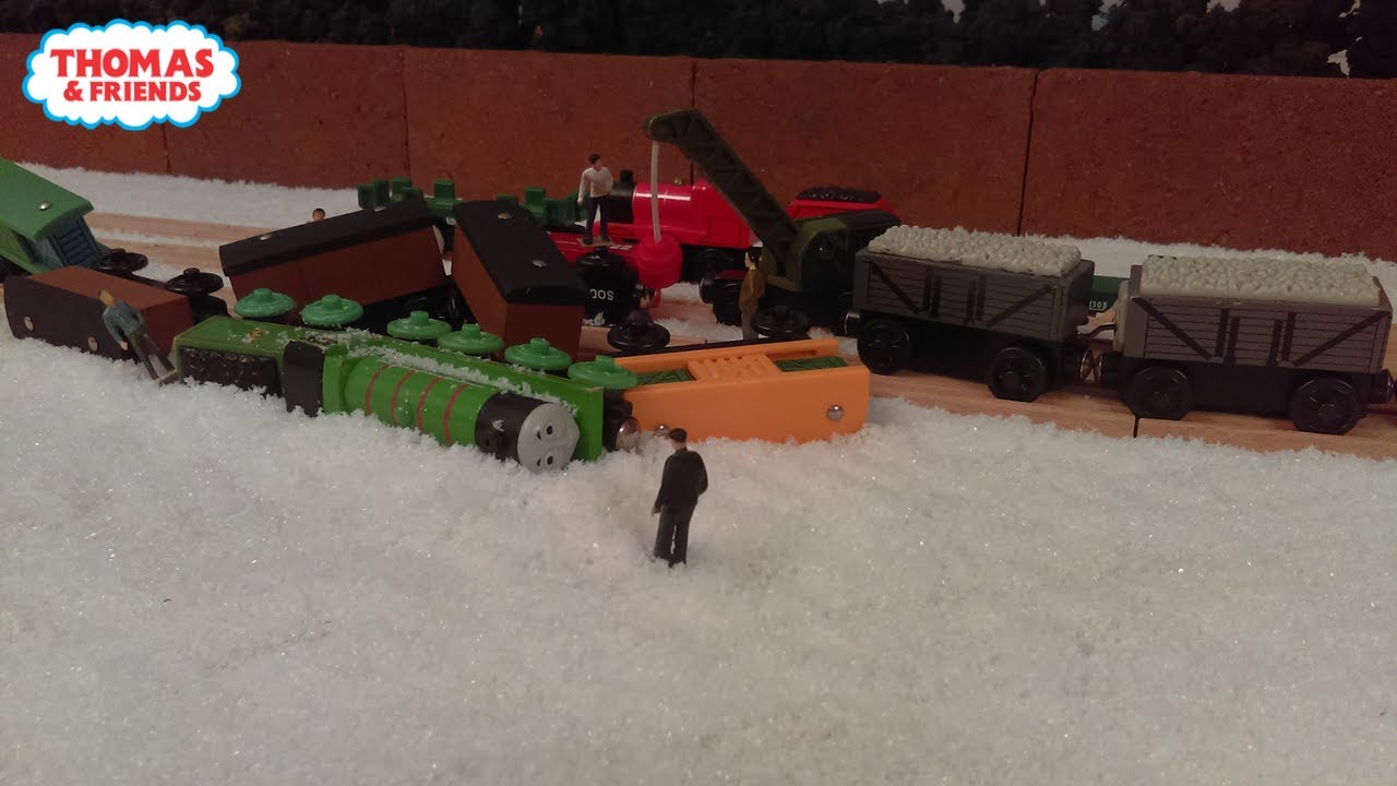 Collision With The Kipper | The Flying Kipper | Thomas & Friends Clip ...