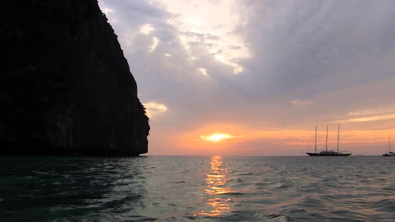 Sunset at Maya Bay - YouTube
