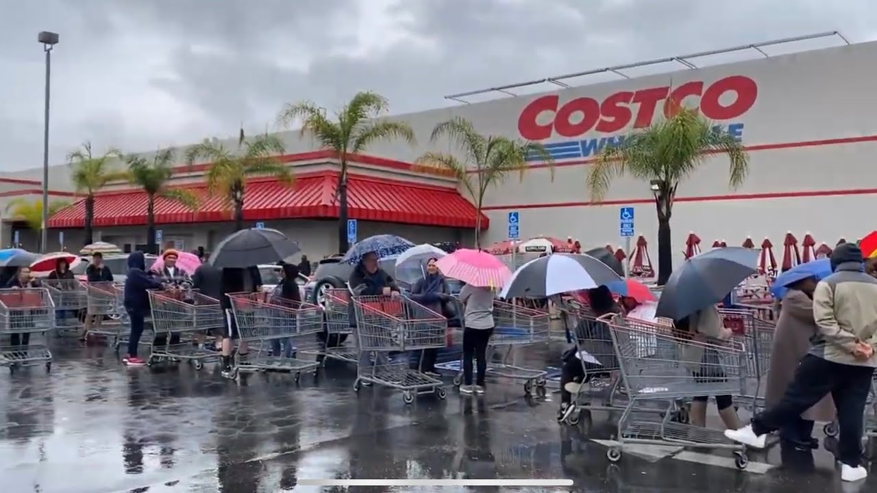 Super Long Line Forms One Hour Before Costco Opens Its Doors ...