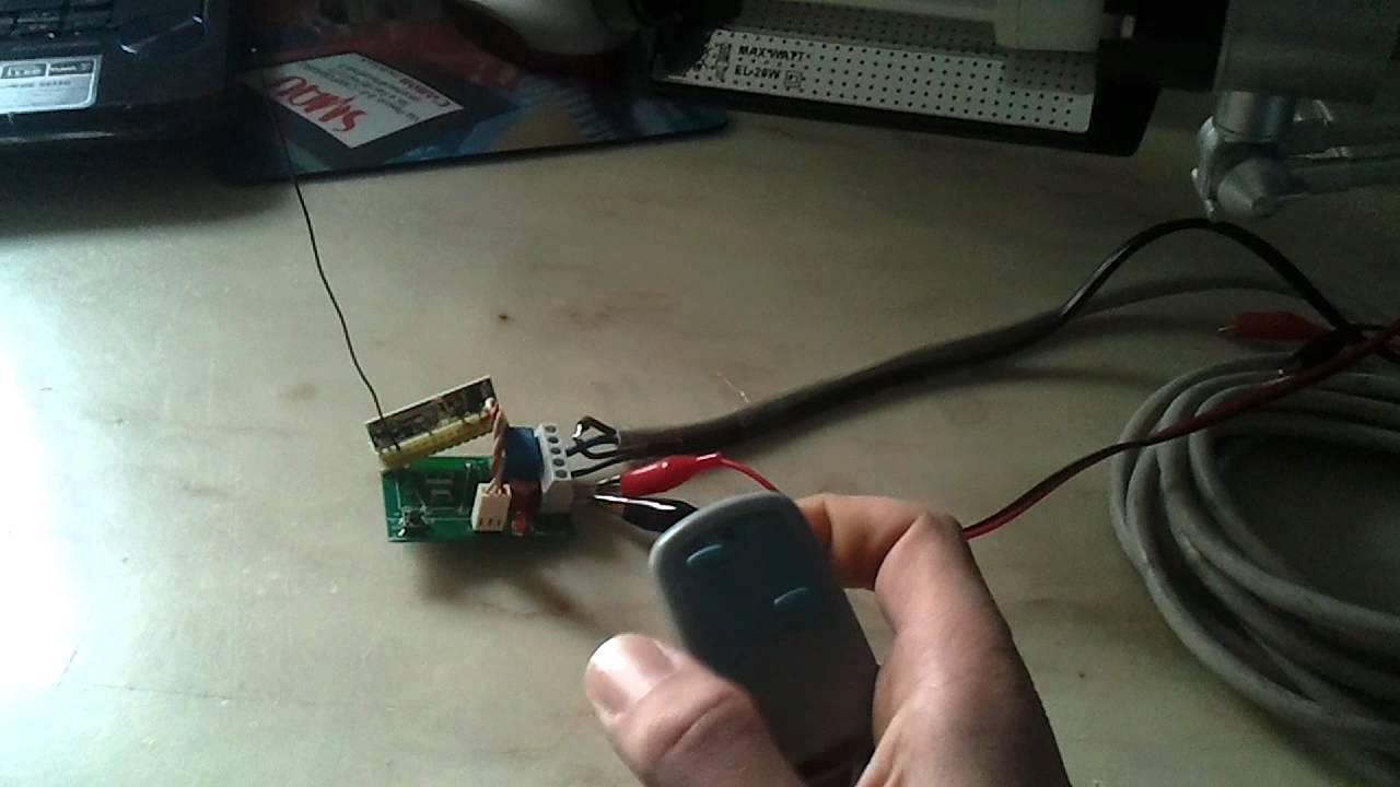 Ricevitore RF 433Mhz con autoapprendimento per controllo remoto - YouTube