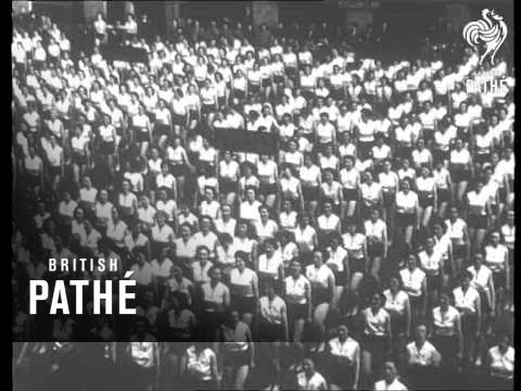 Review Of The Year 1946 (1946) - YouTube
