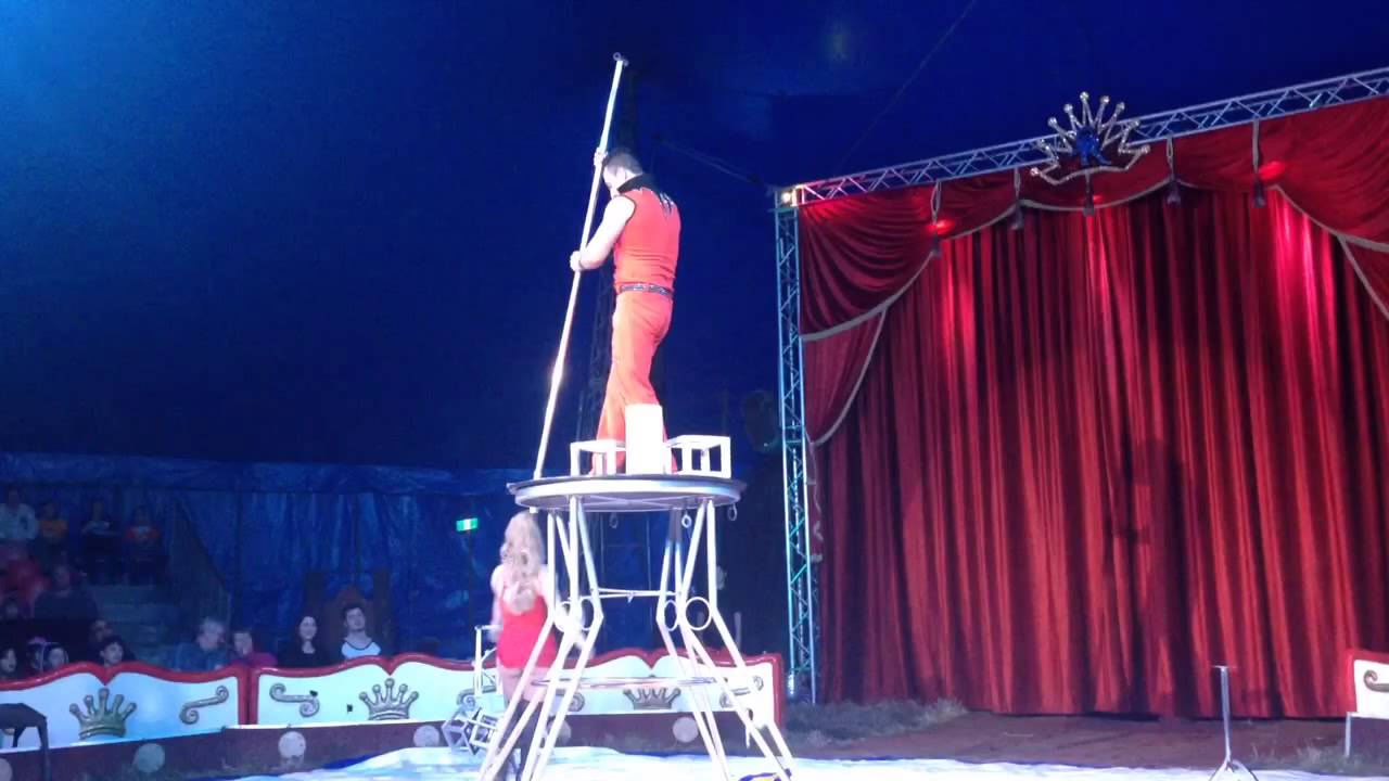 Rola bola Francisco reyes circus royale Australia - YouTube