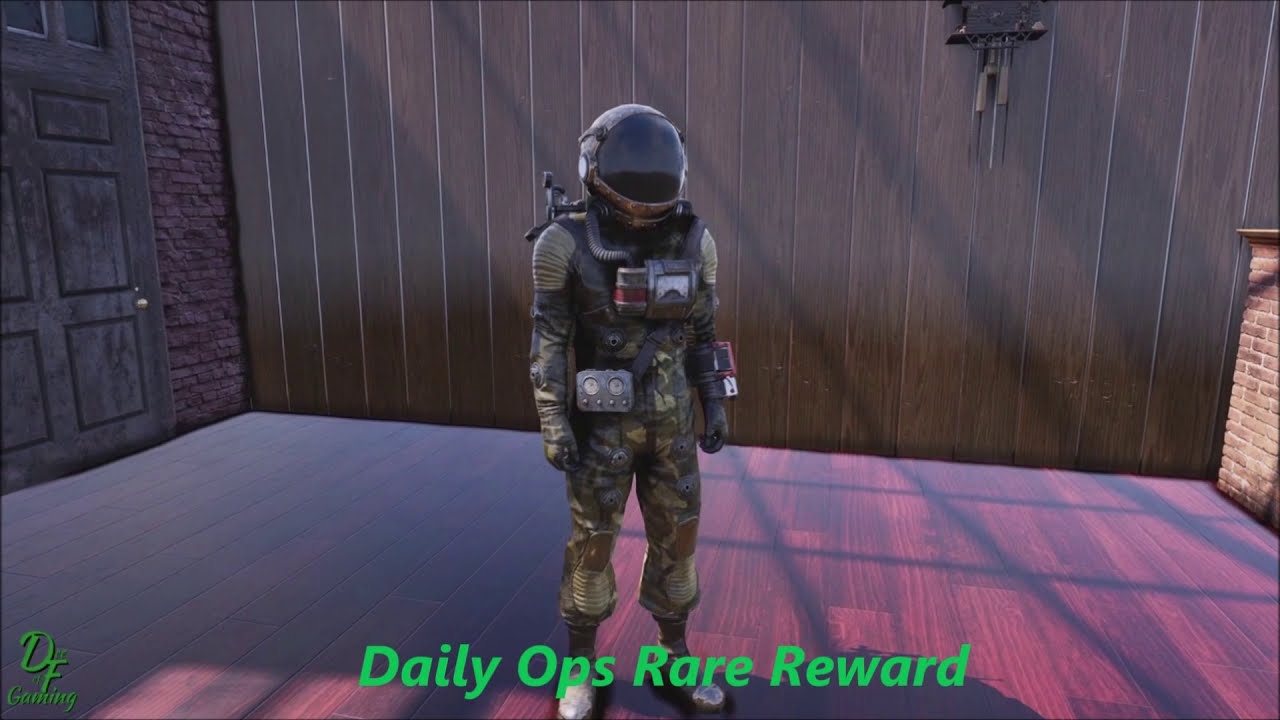 Fallout 76 Swamp Camo Hazmat Suit - YouTube