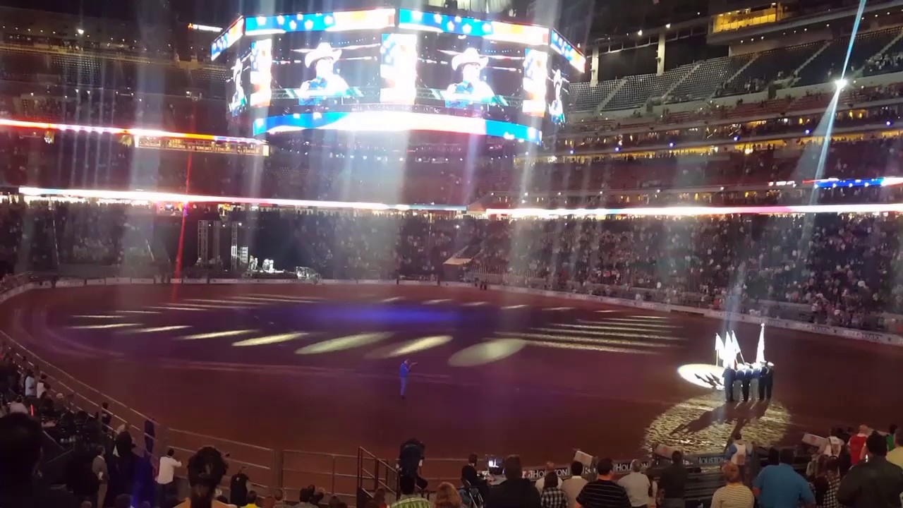 Houston Rodeo 2017 "National Anthem" - YouTube