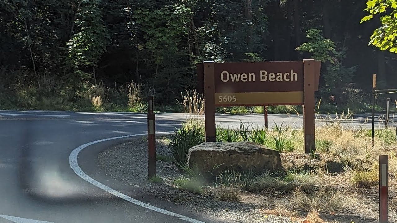 Owen Beach with Kimber and Mia - YouTube