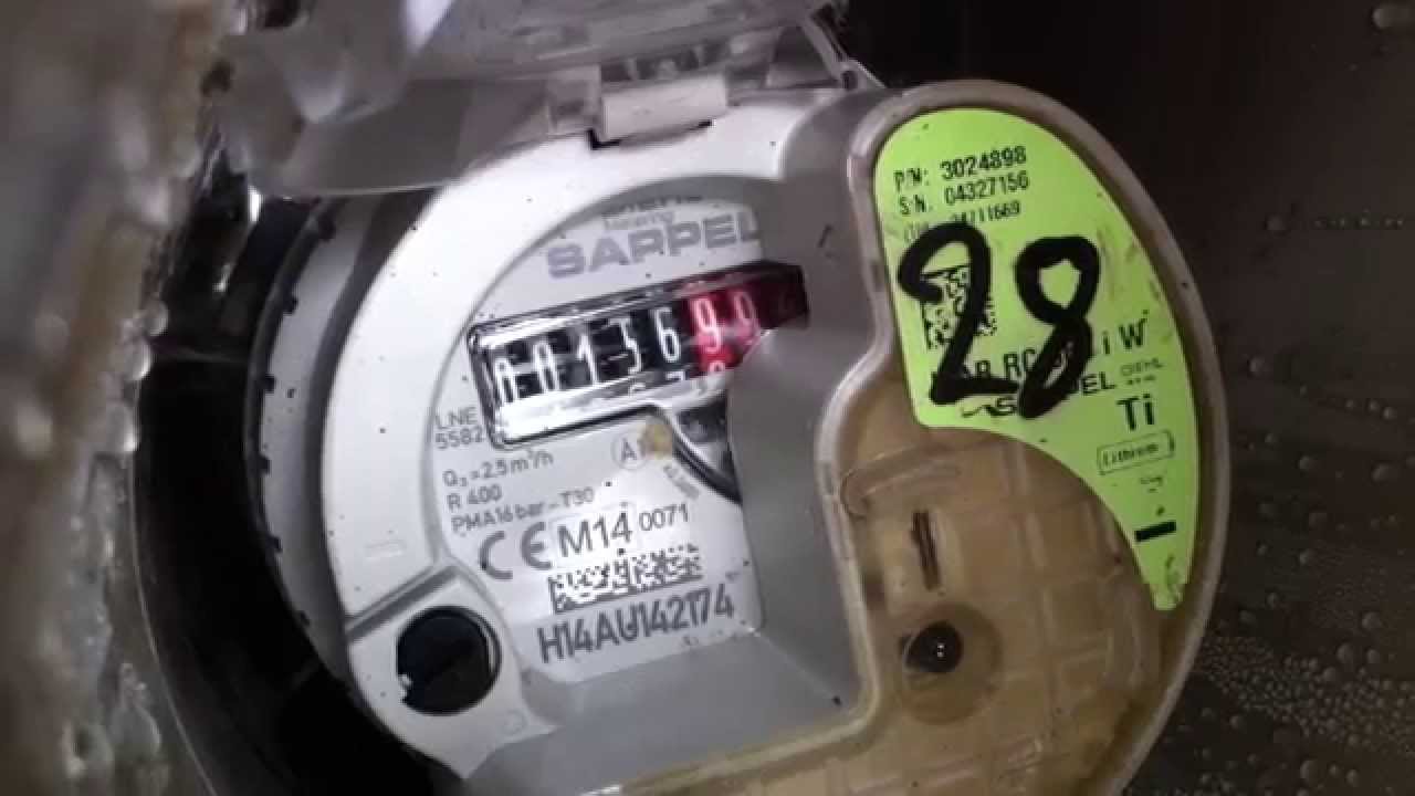 Irish water meter in use - YouTube