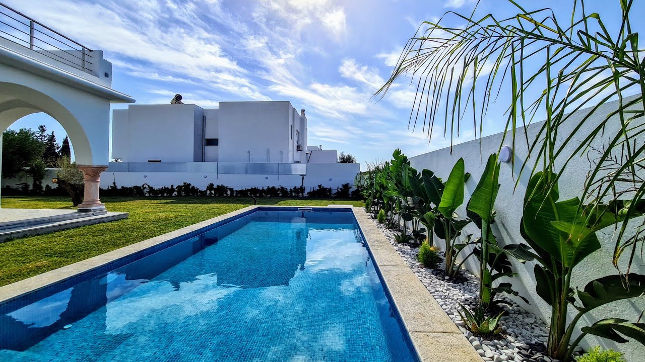 Luxury House . VILLA " TRILLIONAIRE " Green Immobilière - YouTube