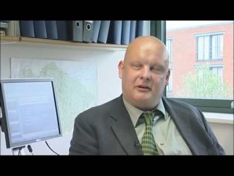 Dr Nigel Hunt talks about the Viviscal Report: the Hidden Impact of ...