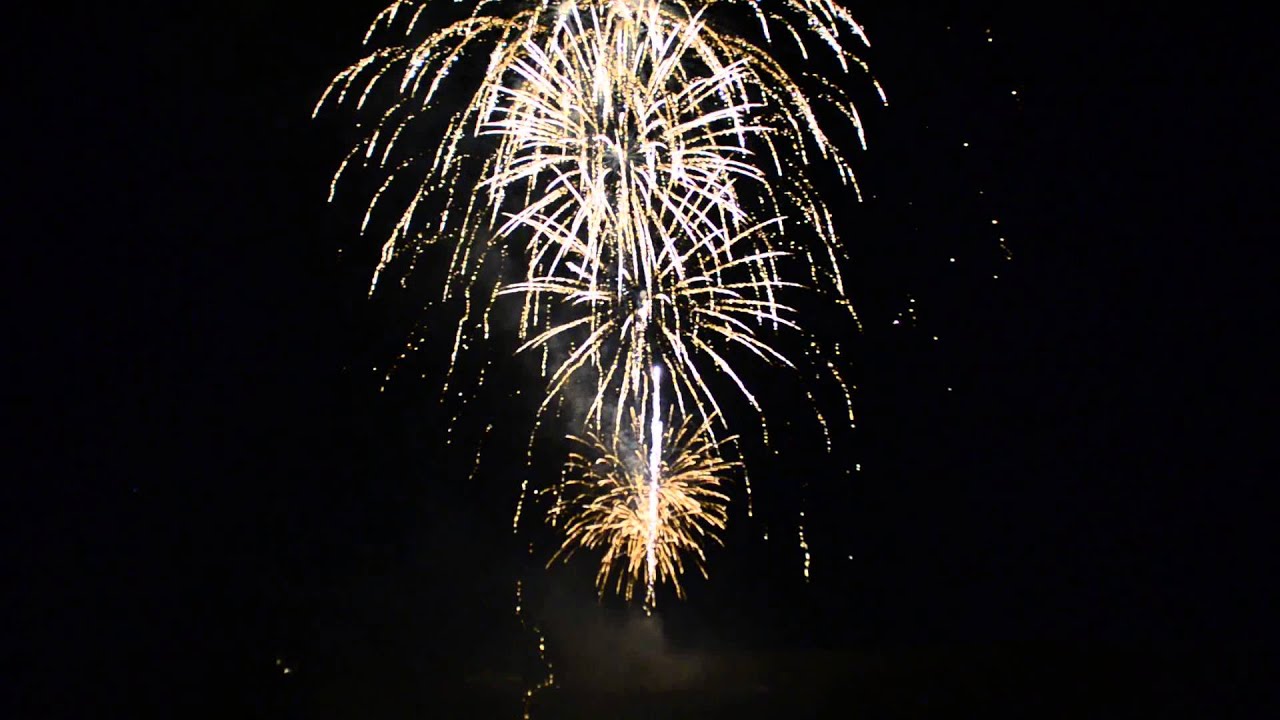 Stonehaven Hogmanay (New Year) 2016 Firework - YouTube