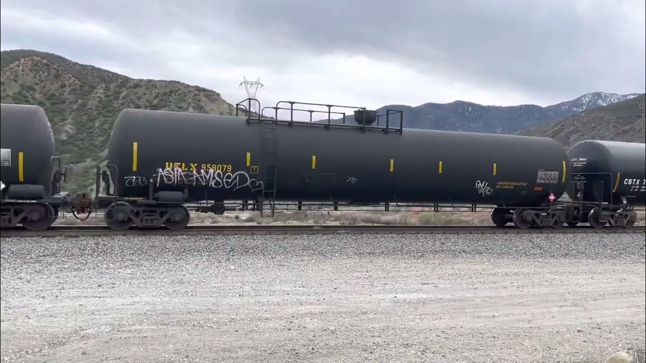 UP 5756 Leads Southbound Manifest Train passes through Blue Cut CA - YouTube