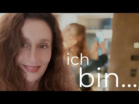 Brigitte Brunner - Atelier & Galerie Biljana-Art - YouTube