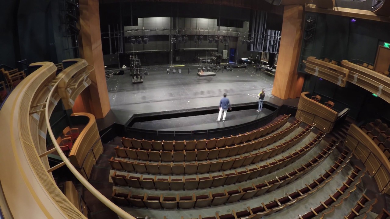 Timelapse of Stage Setup for "A Year with Frog and Toad" - YouTube